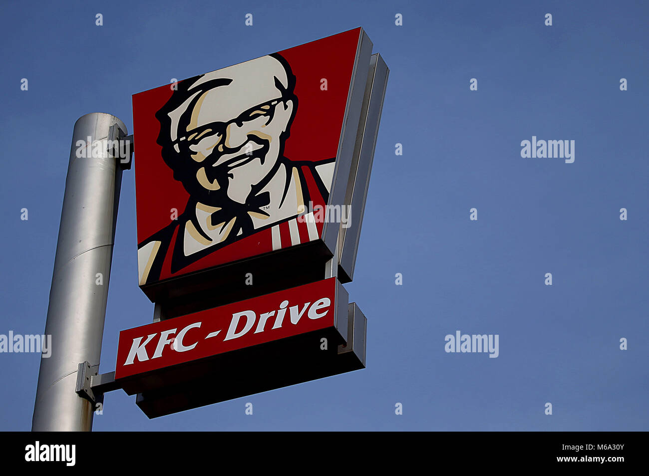 01 March 2018, Germany, Cologne: The sign of a branch of the fast food ...