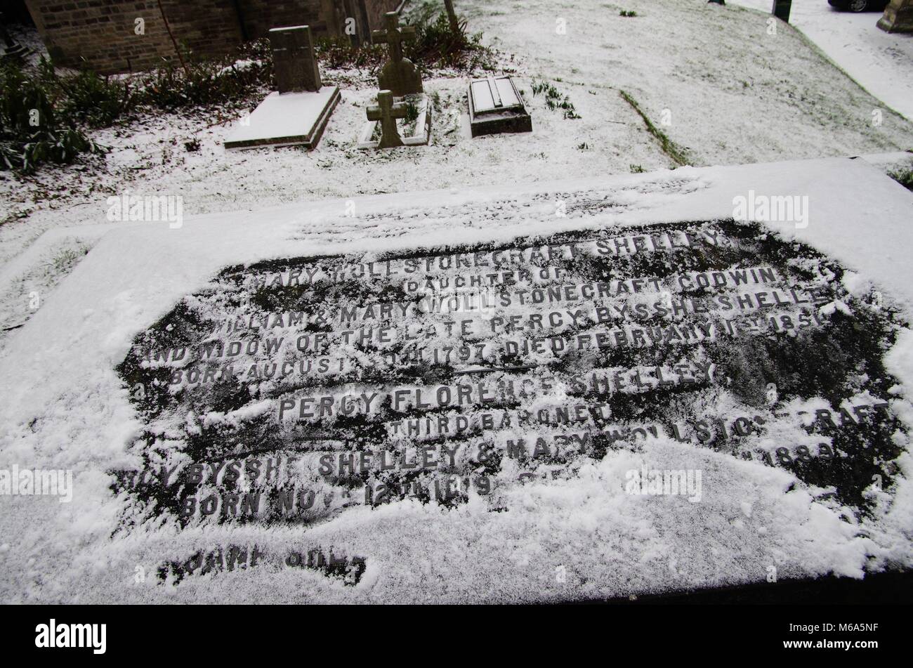 Mary shelley snow covered grave hi-res stock photography and images - Alamy