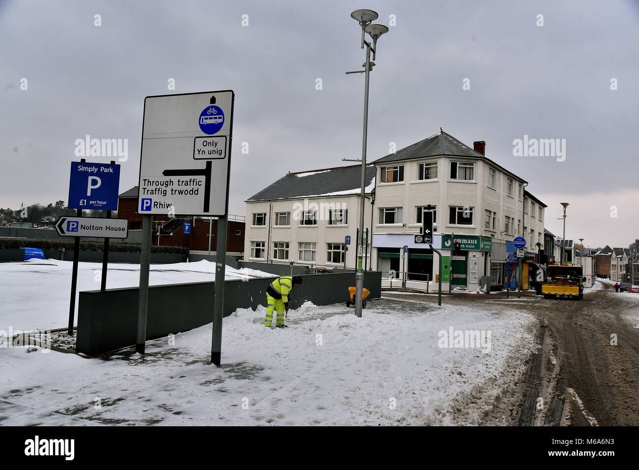 Unable to travel this way hi-res stock photography and images - Alamy