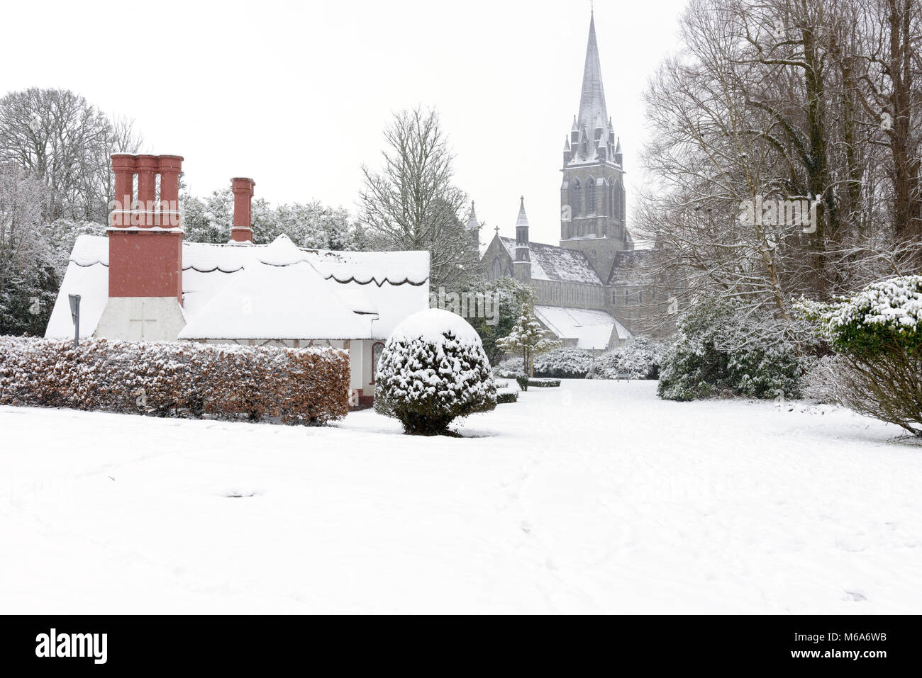 Killarney, winter, St. Mary's cathedral, Deenagh Cottage, Killarney ...