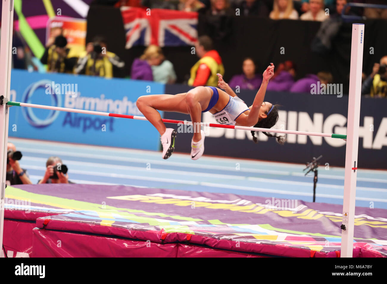 High jump hi-res stock photography and images - Alamy