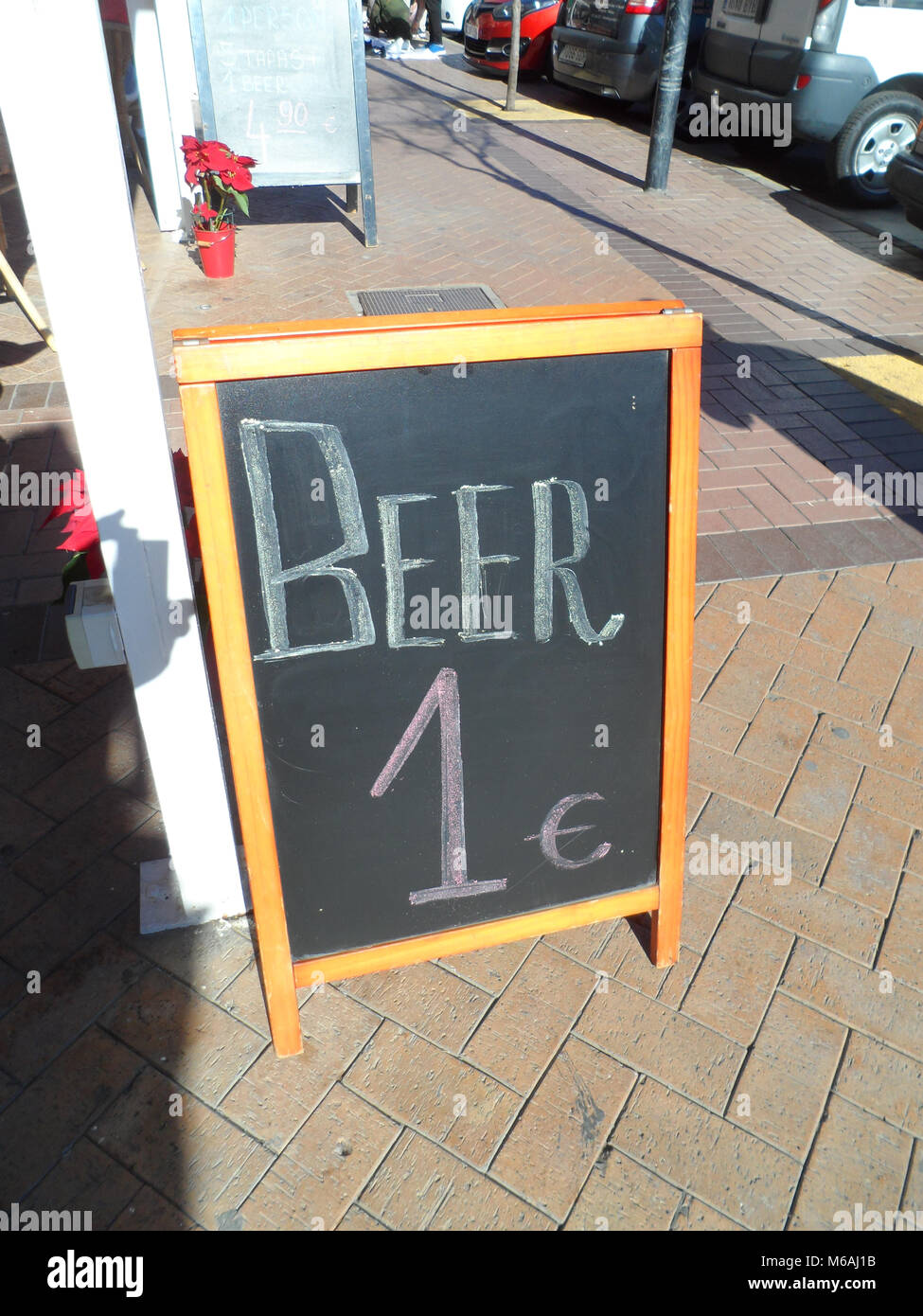 Pub notice board hi-res stock photography and images - Alamy