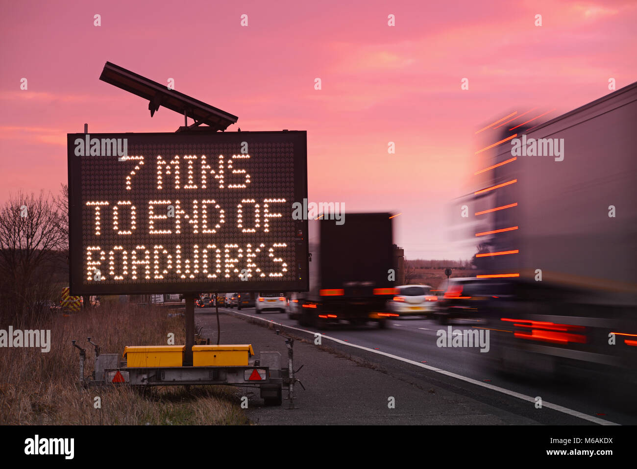 Uk roadworks sunrise hi-res stock photography and images - Alamy