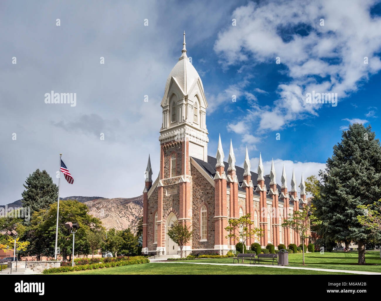 Mormon tabernacle exterior utah hi-res stock photography and images - Alamy