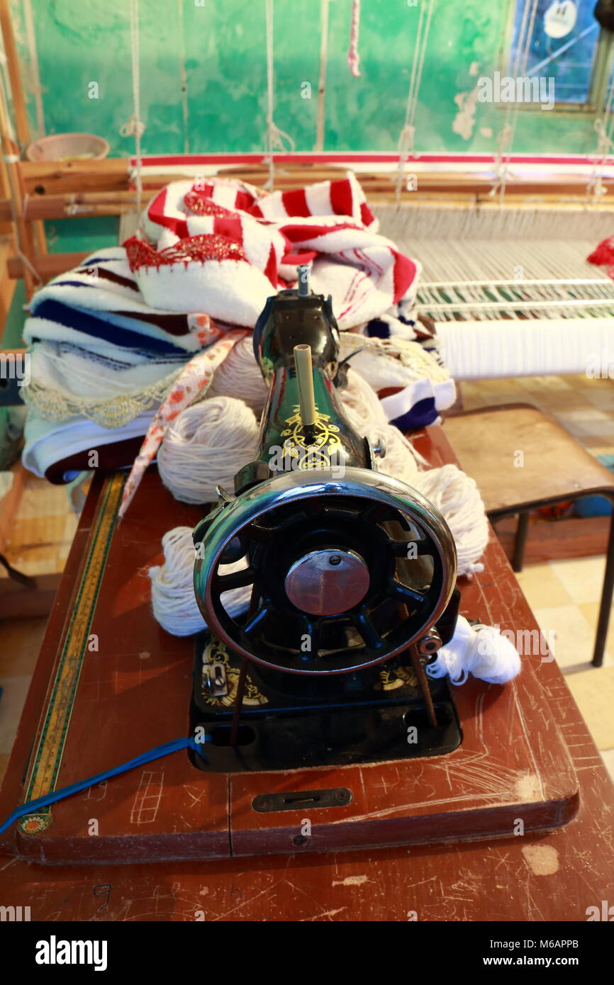 Women working in sewing industry hi-res stock photography and images ...