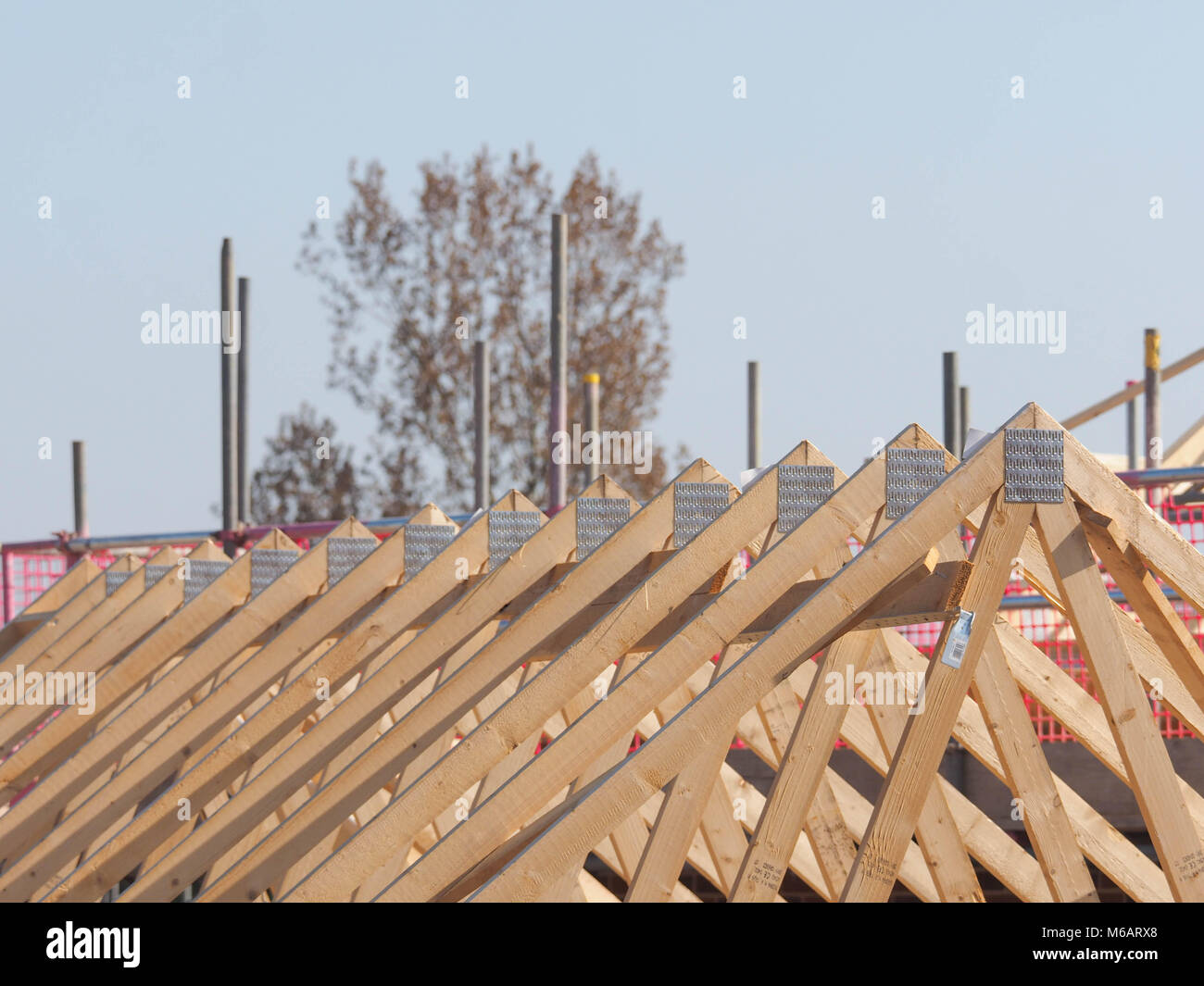 Roof trusses house building hi-res stock photography and images - Alamy