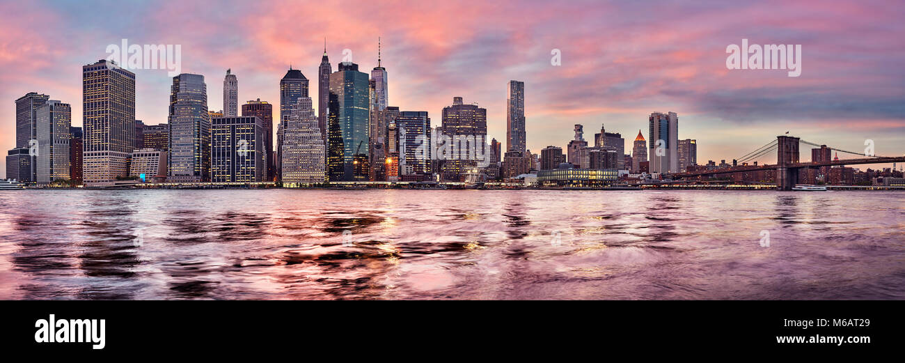 Panoramic sunset downtown manhattan hi-res stock photography and images ...