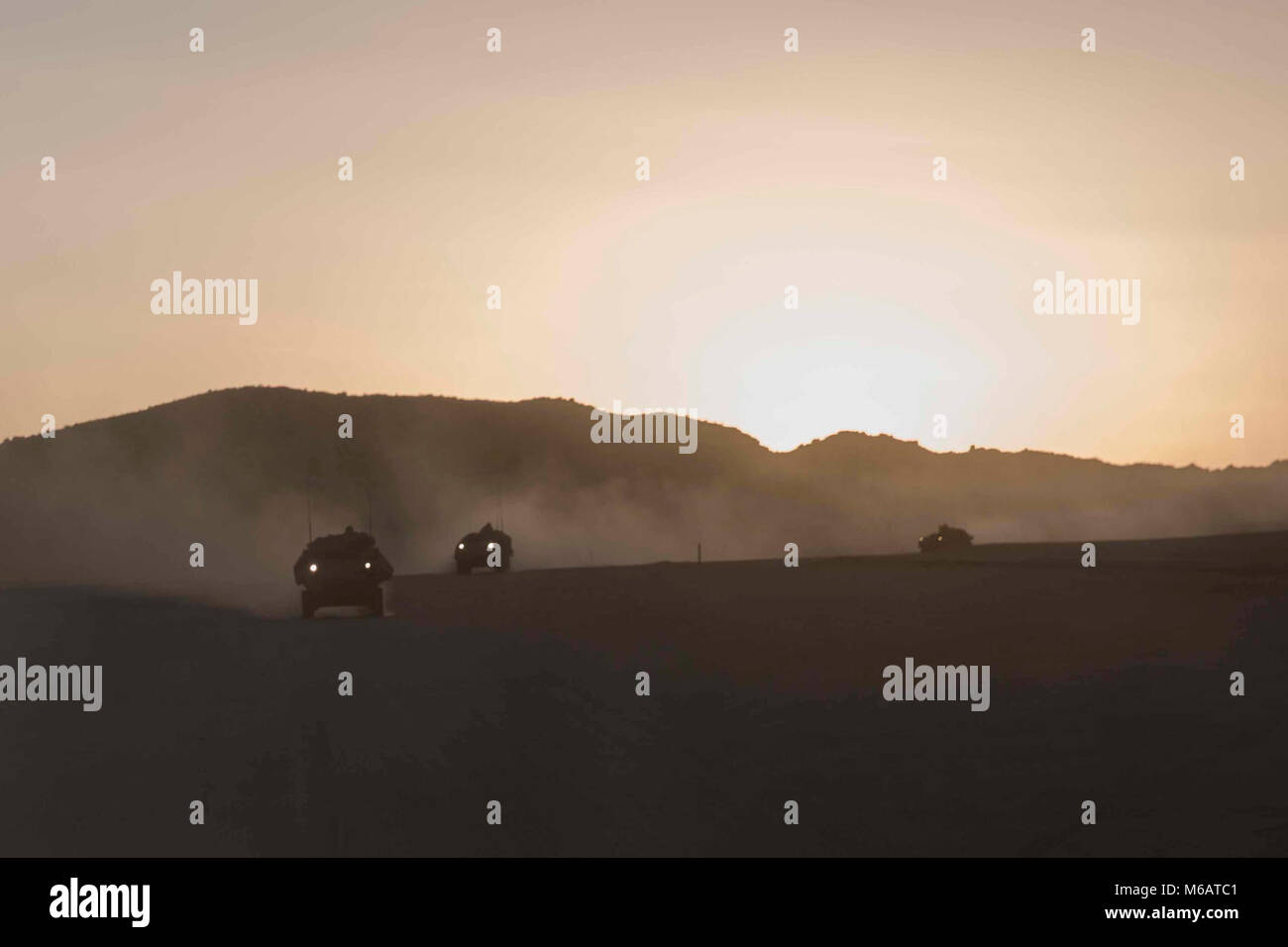 Marines with 2nd Light Armored Reconnaissance Battalion, 2nd Marine ...