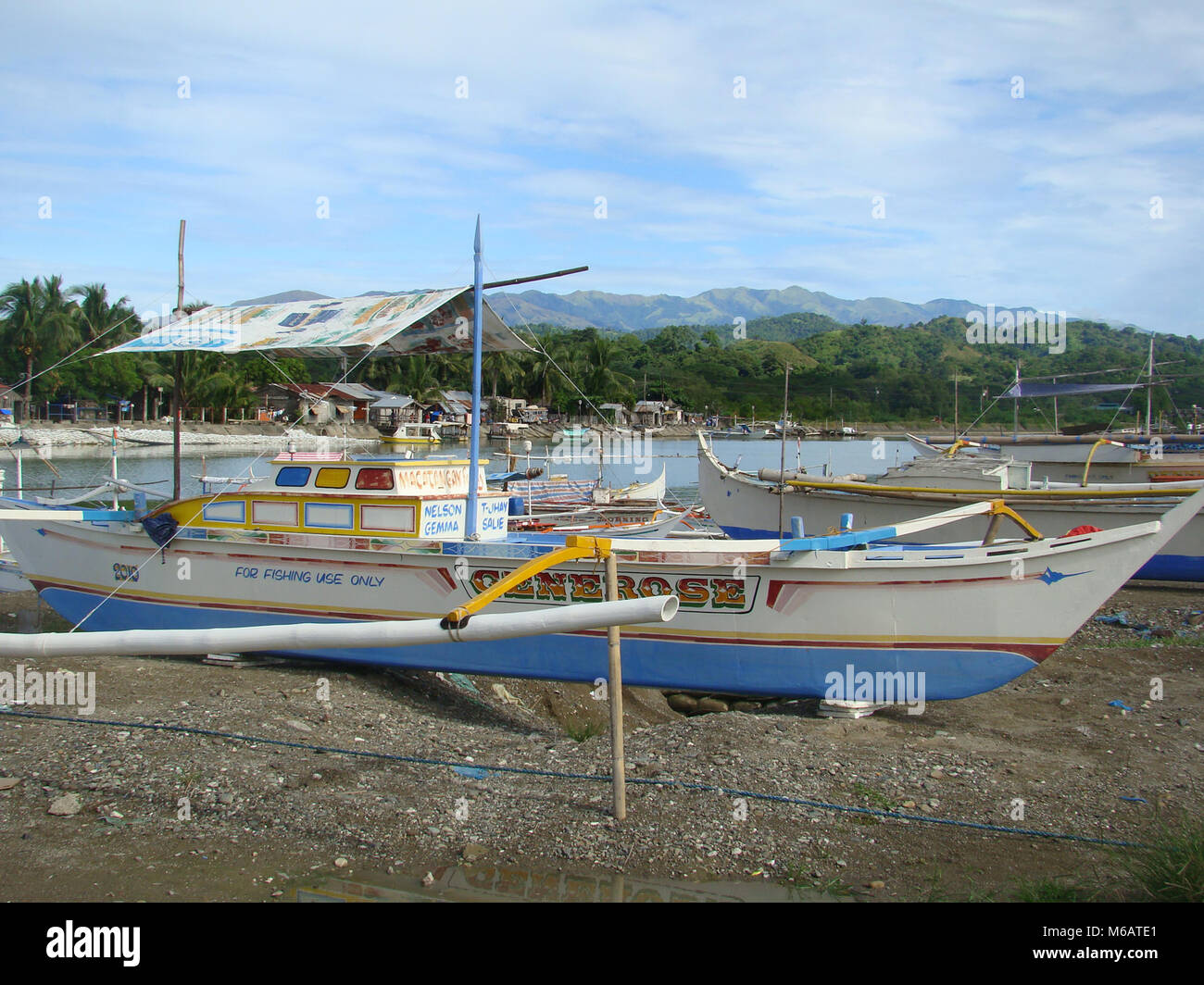 Bangkas, a traditional type of outrigger boats used by Filipino ...