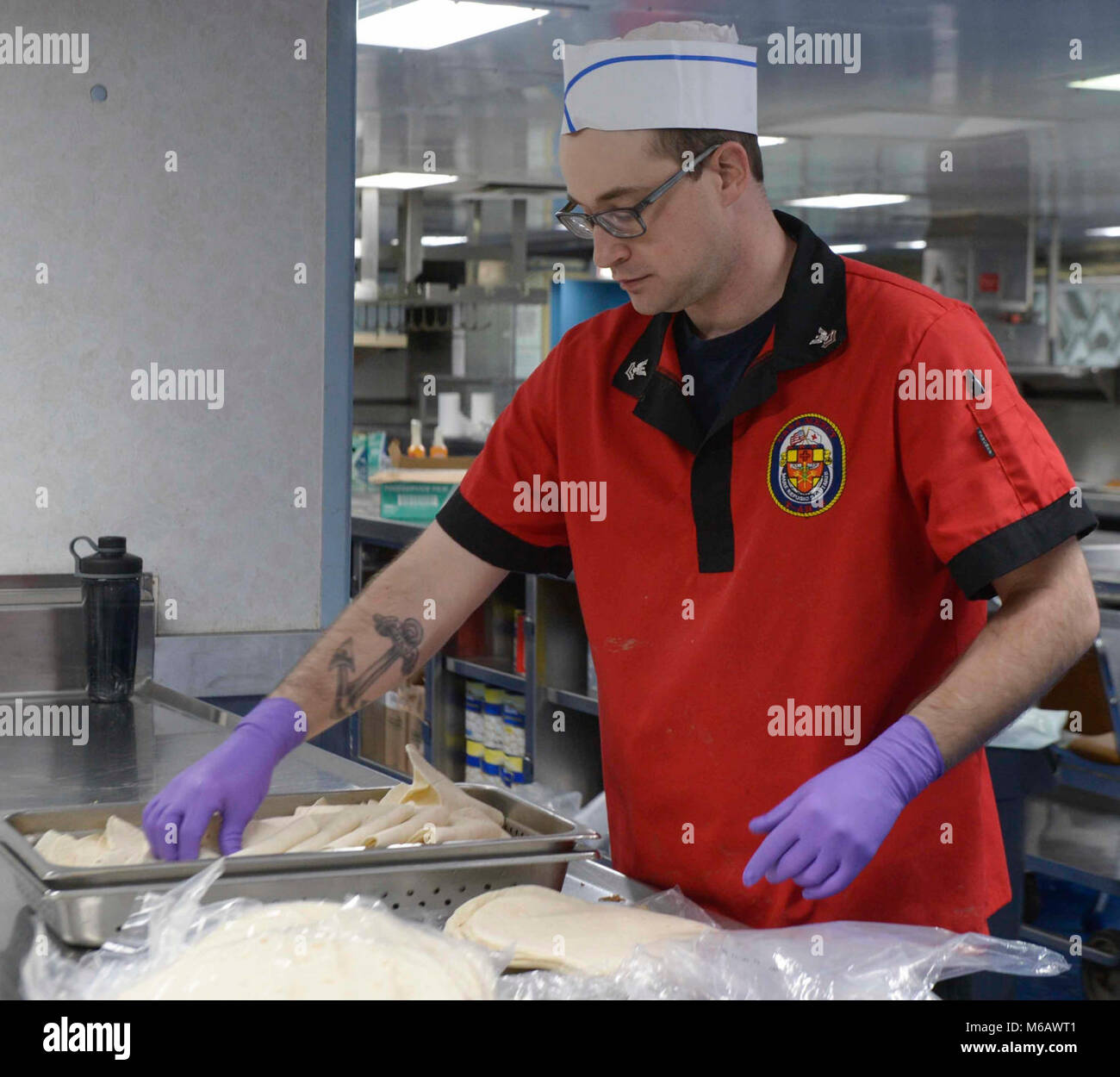 OCEAN (Feb. 27, 2018) Culinary Specialist 2nd Class Patrick Williams ...