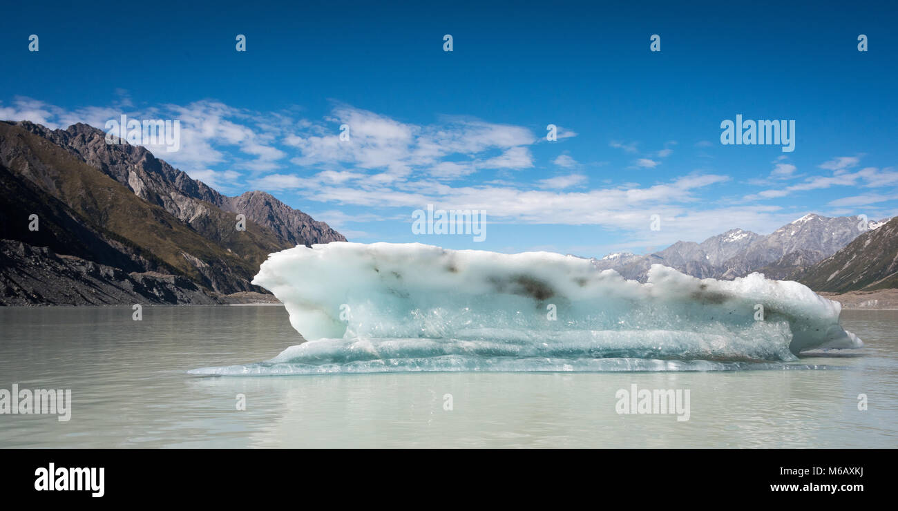 Ice Berg, Tasman Glacier Lake, South Island, New Zealand Stock Photo ...