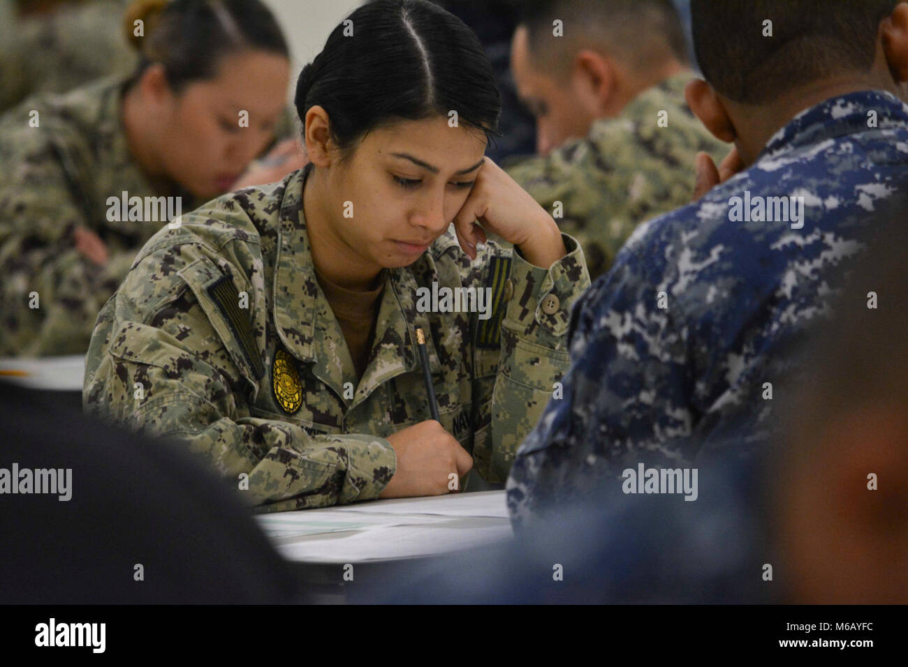 Navy operational support center nosc hi-res stock photography and ...