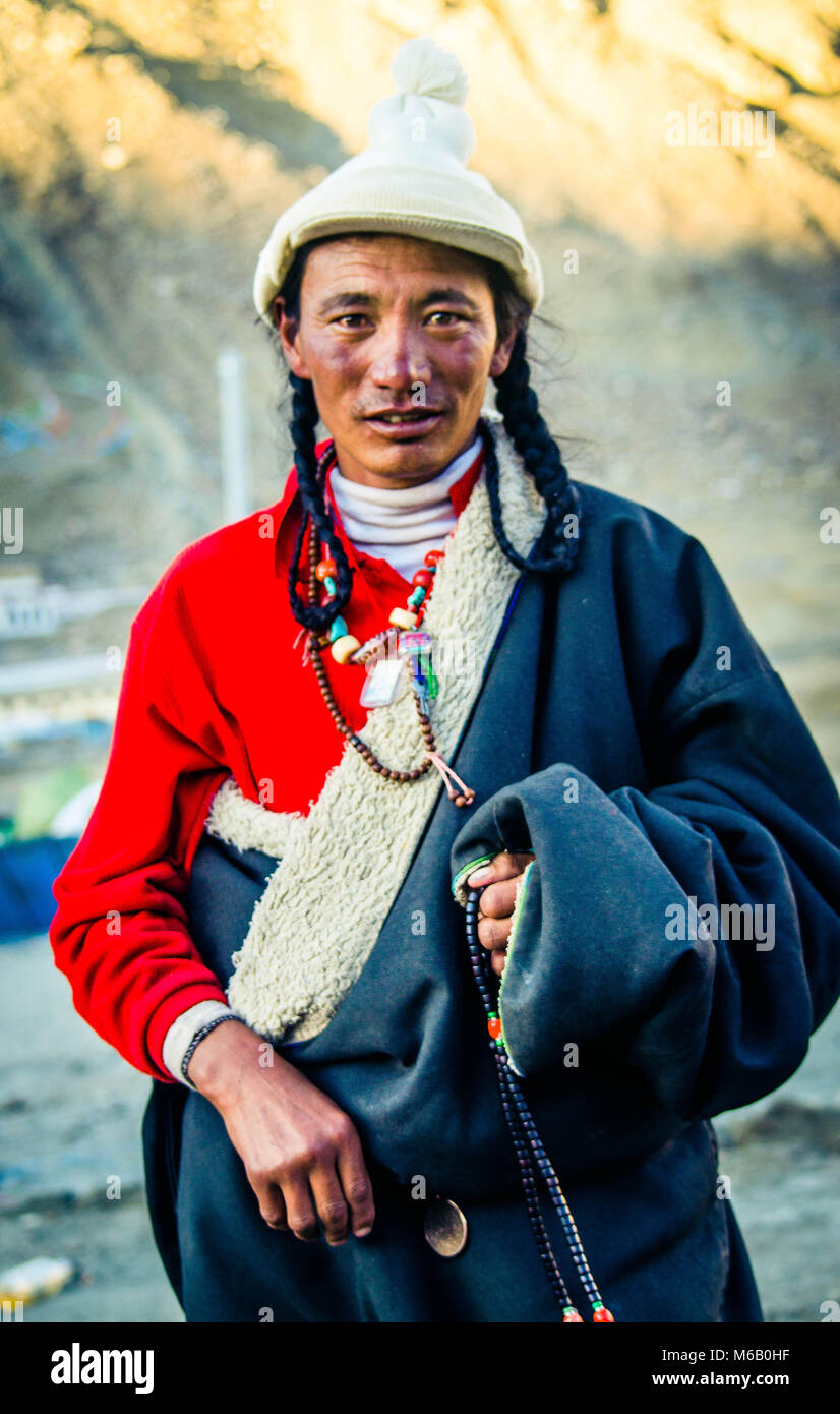 Portrait of Tibetan Man Stock Photo - Alamy