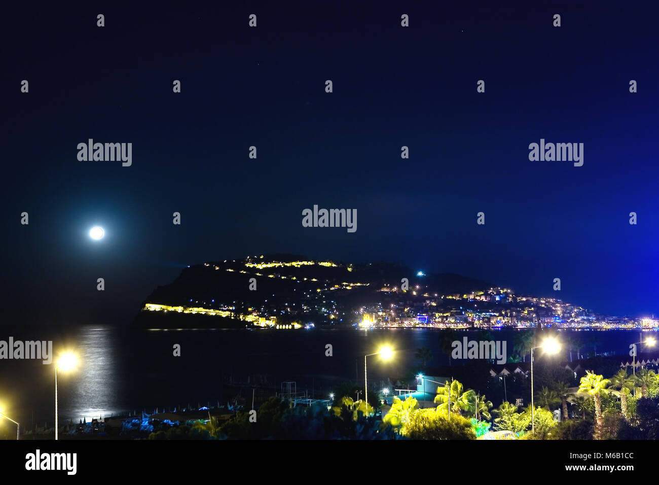 Night view of the fortress of Alanya. Turkey Stock Photo - Alamy