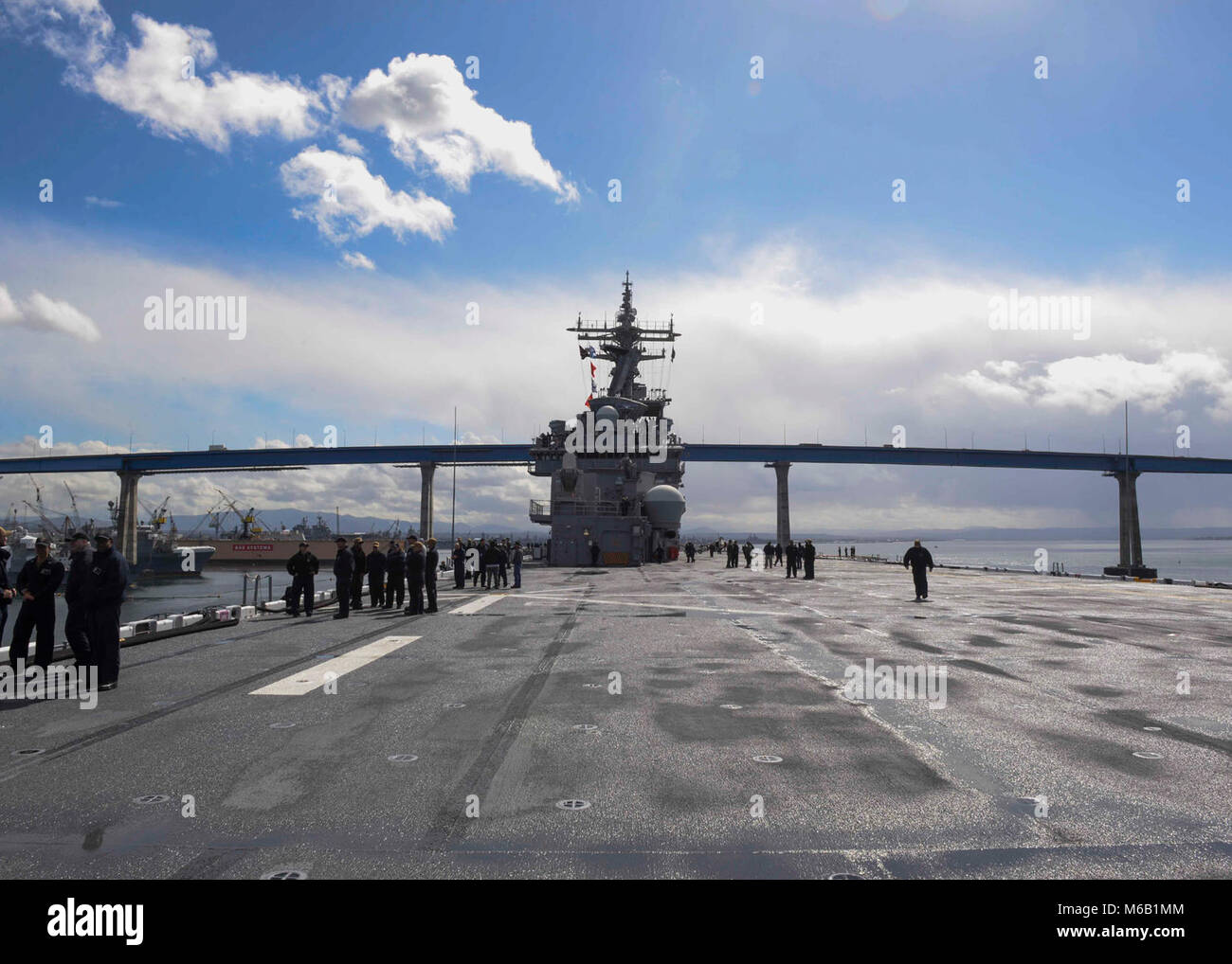 DIEGO (Feb. 27, 2018) Amphibious assault ship USS Boxer (LHD 4 ...