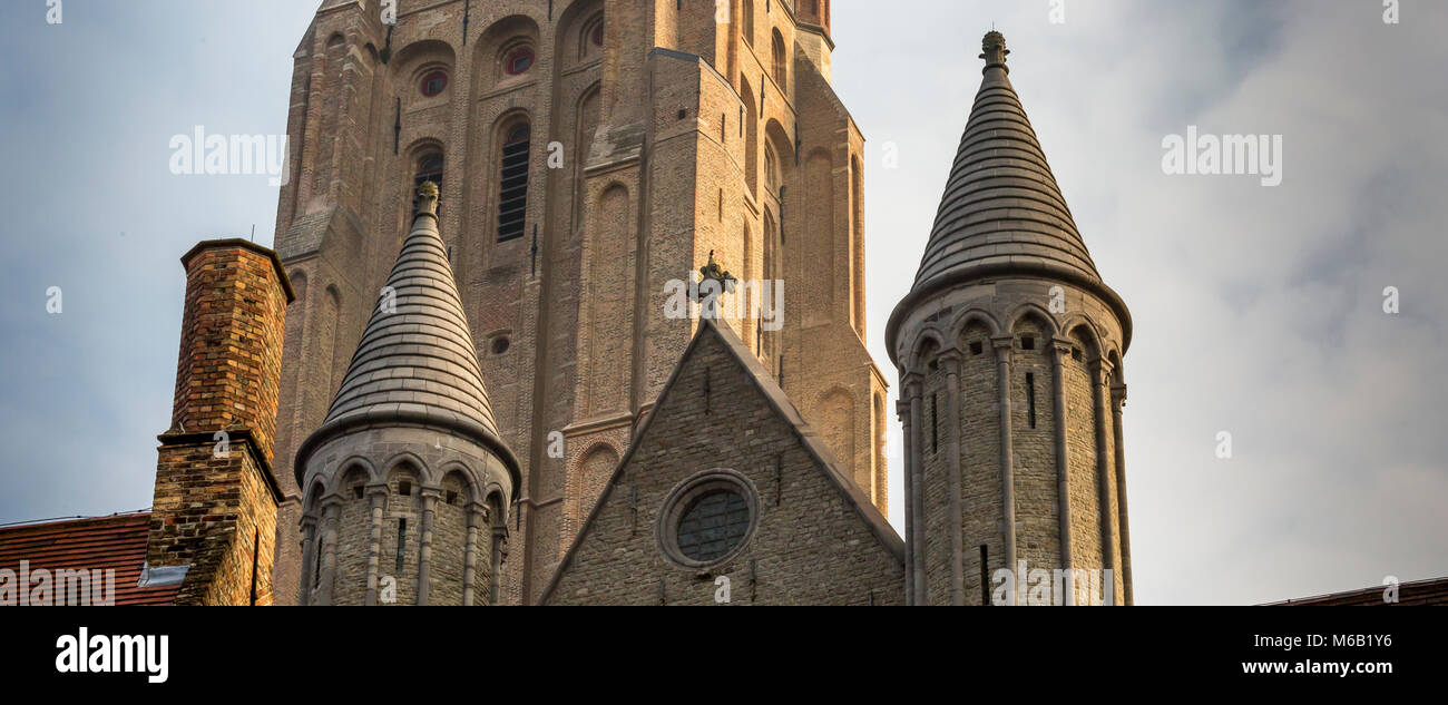Two steeple church hi-res stock photography and images - Alamy
