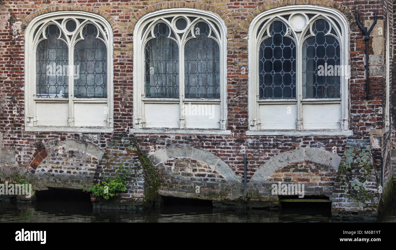 Gothic arches arched windows hi-res stock photography and images - Alamy