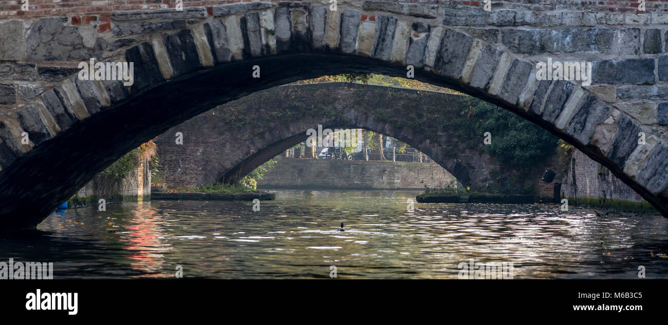 Arched bridges in brickwork hi-res stock photography and images - Alamy