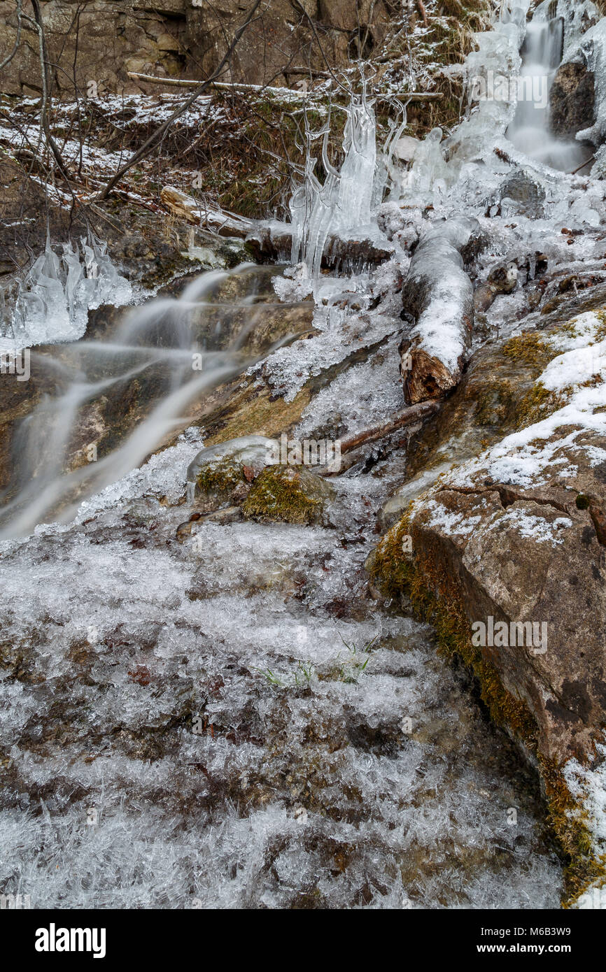 Ice and waterfall Stock Photo - Alamy