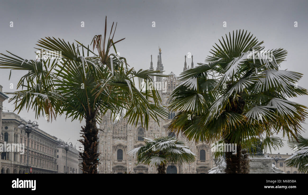 Duomo historico hi-res stock photography and images - Alamy
