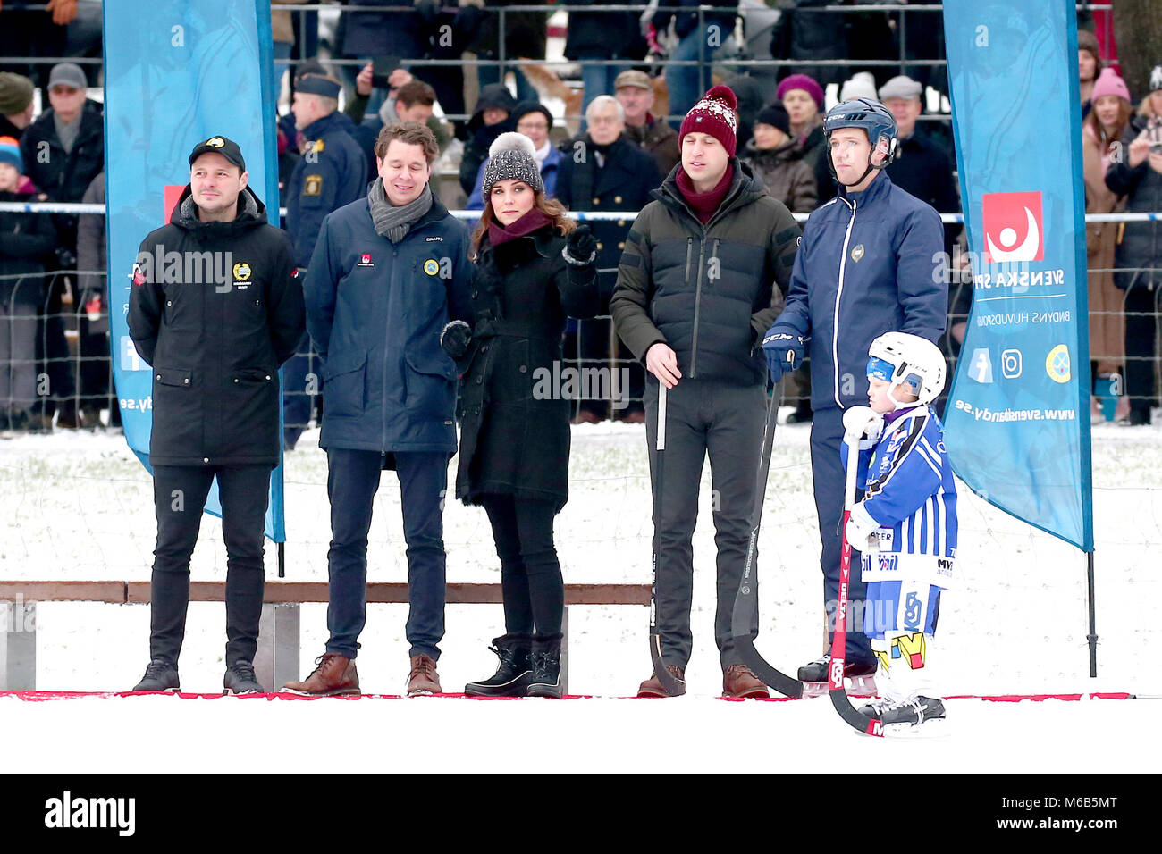 The Duke and Duchess of Cambridge attend a game of bandy hockey in ...