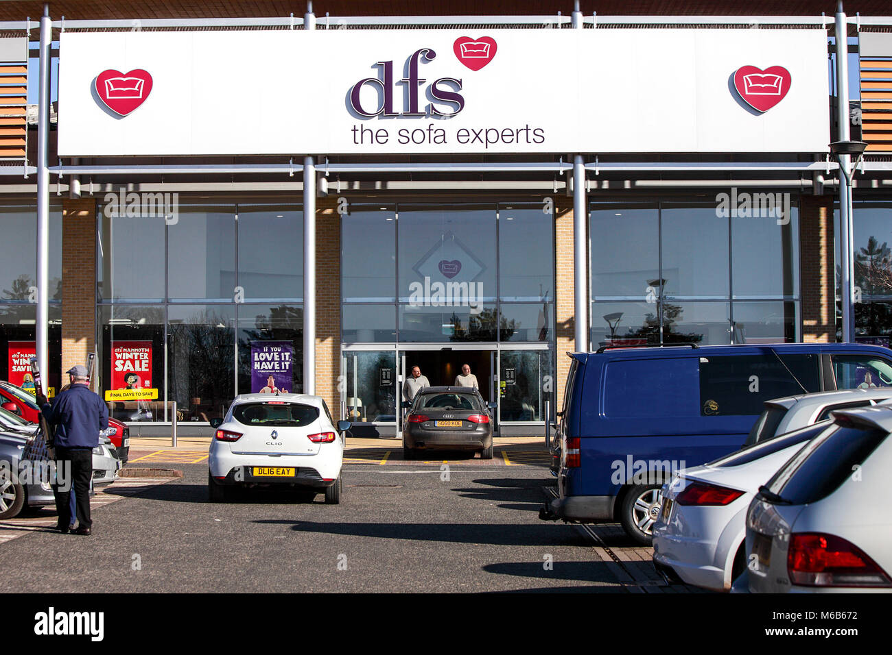 Dfs logos hi-res stock photography and images - Alamy