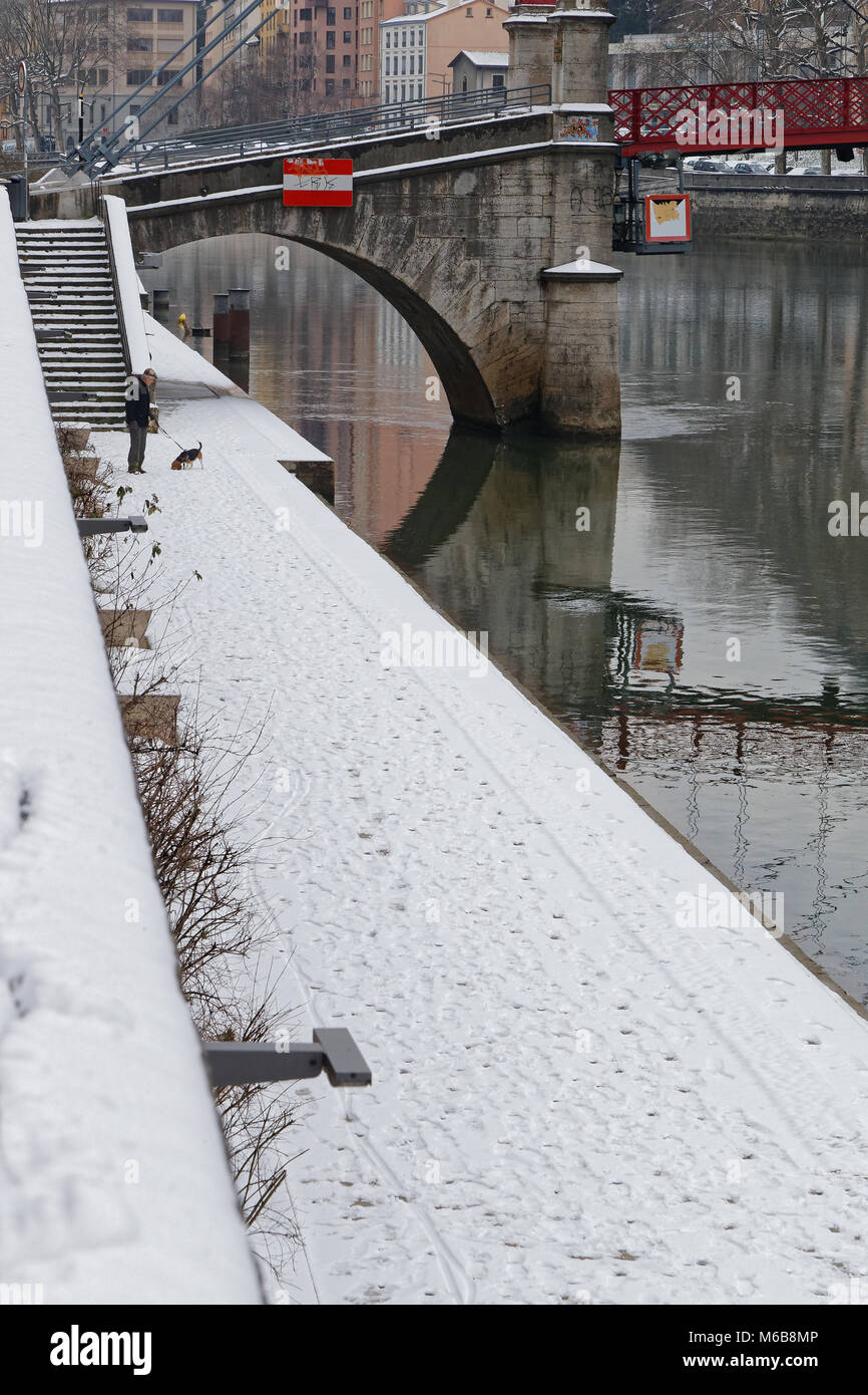 Lyon snow hi-res stock photography and images - Alamy
