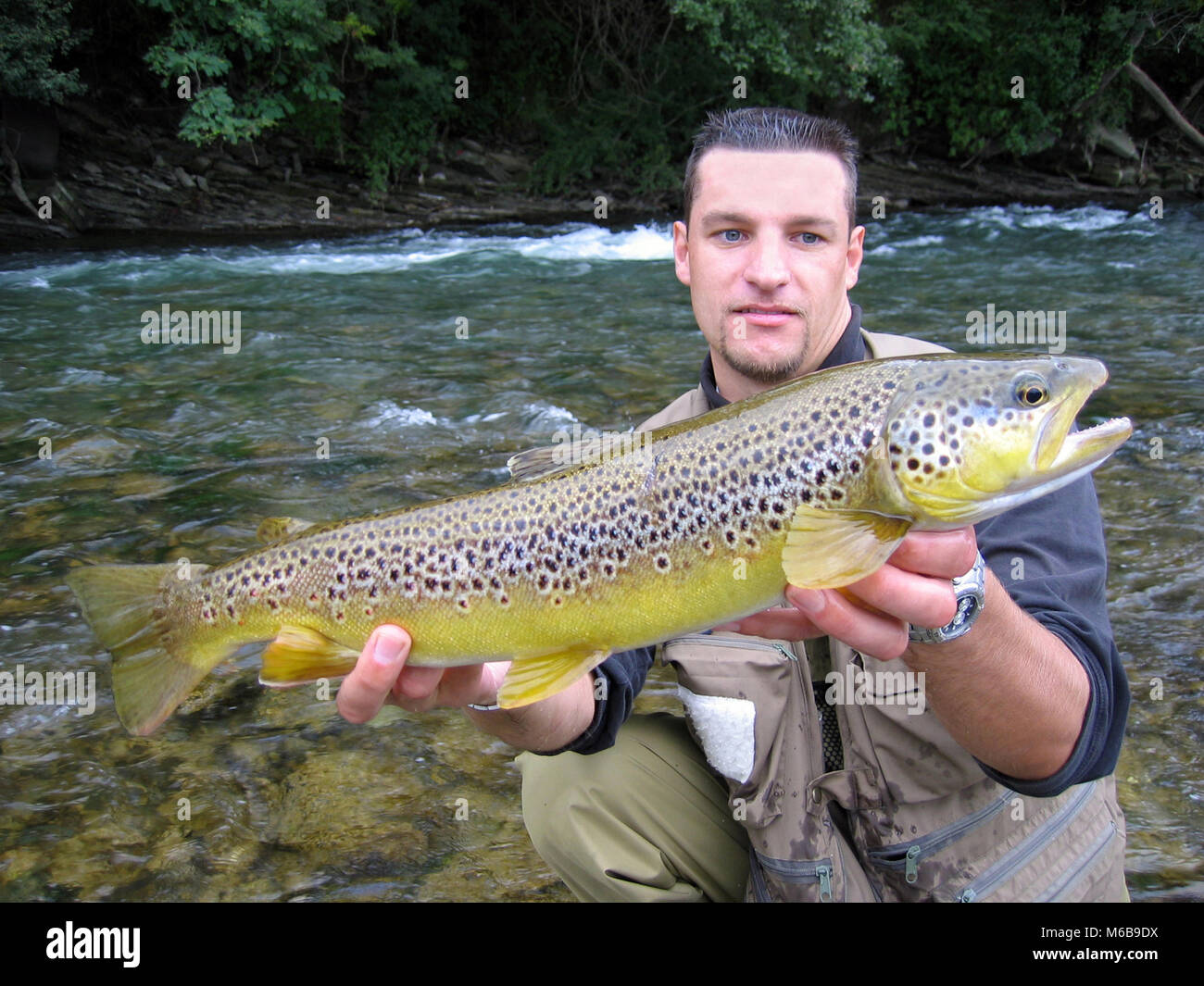 Hold fish line uk hi-res stock photography and images - Alamy