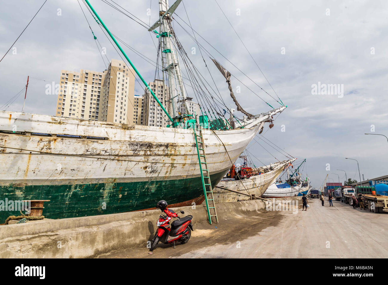 Old harbor of Jakarta, Java, Indonesia Stock Photo - Alamy