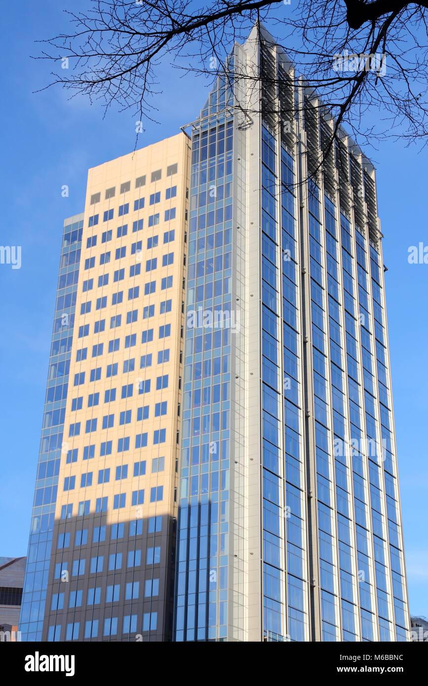 U s bank tower hi-res stock photography and images - Alamy