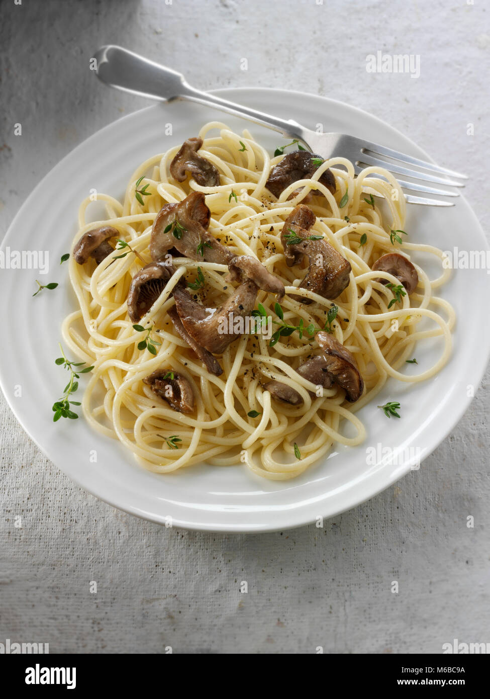Sauteed wiild organic Pied Bleu Mushrooms (Clitocybe nuda) or Blue Foot ...