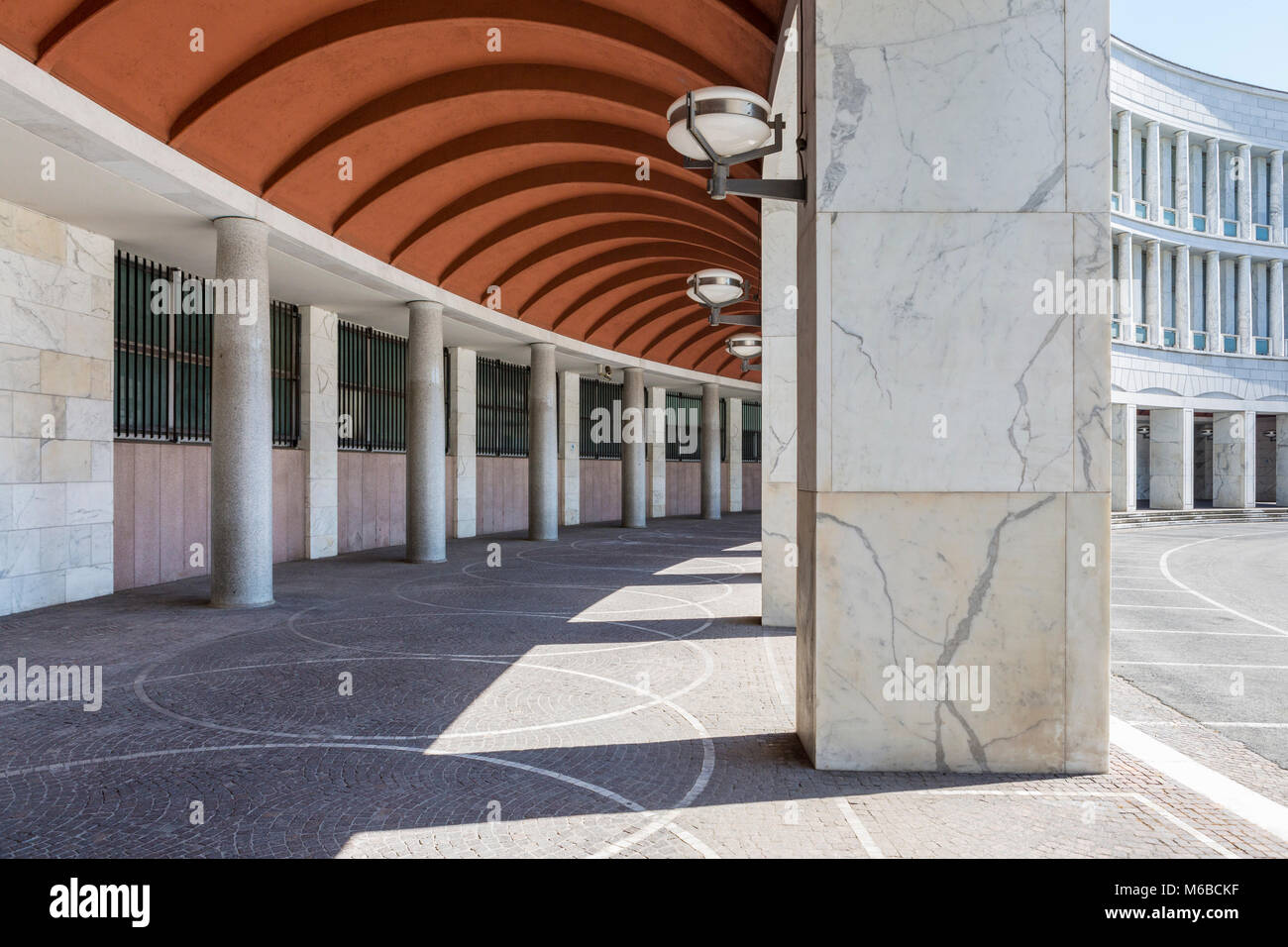 Fascist style architecture hi-res stock photography and images - Alamy