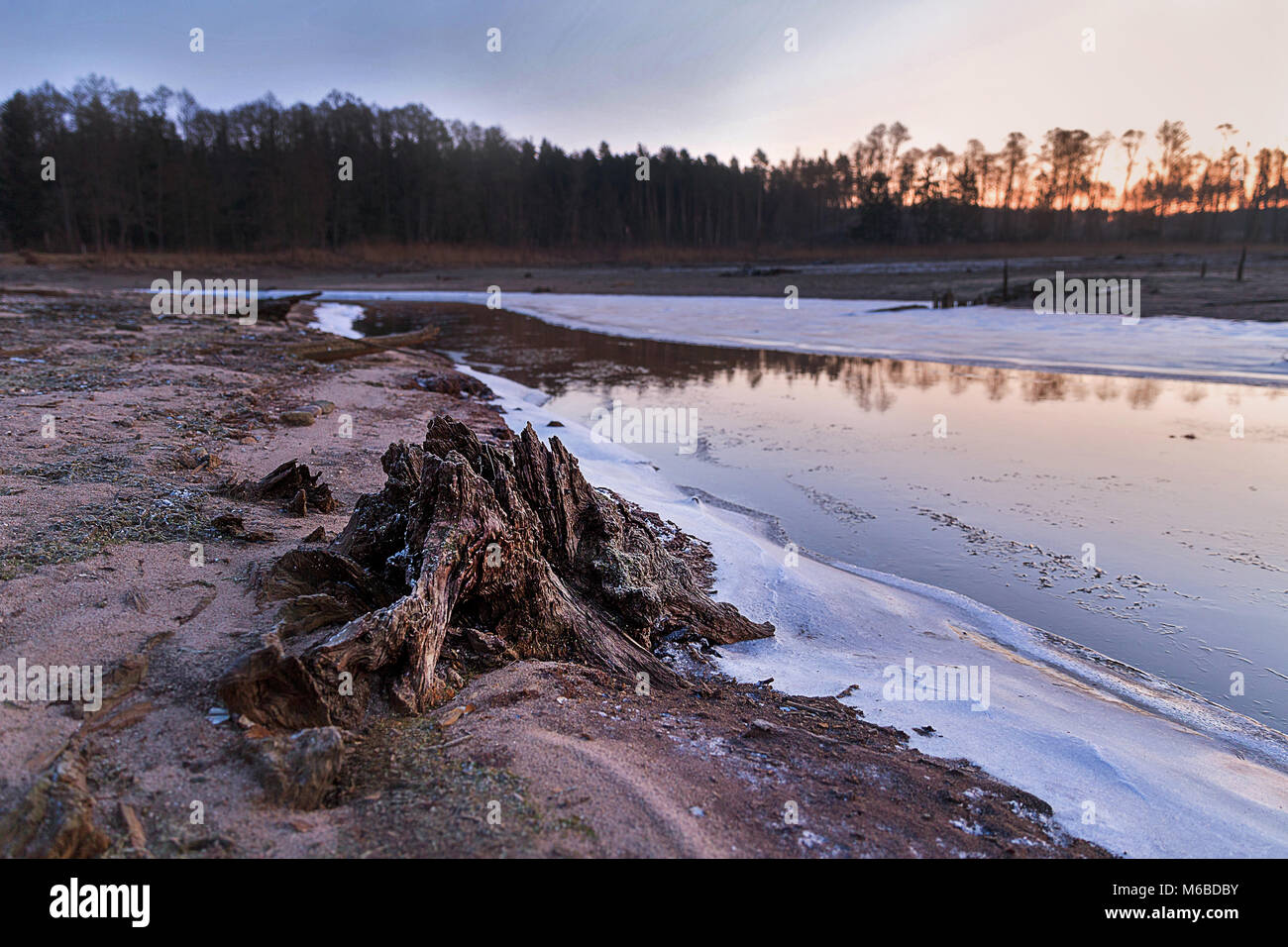 Winter morning just before sunrise Stock Photo - Alamy