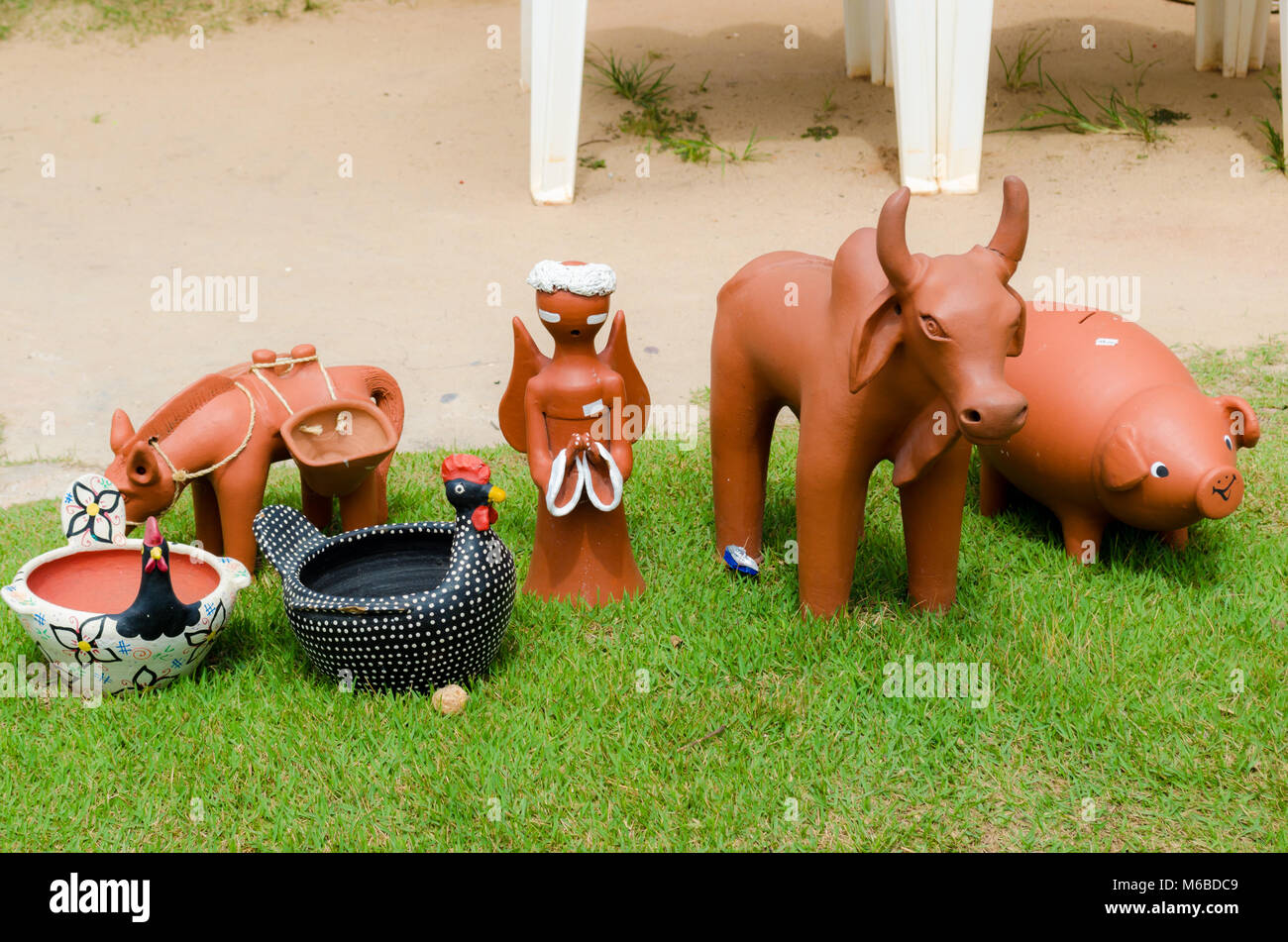 Clay objects hi-res stock photography and images - Alamy