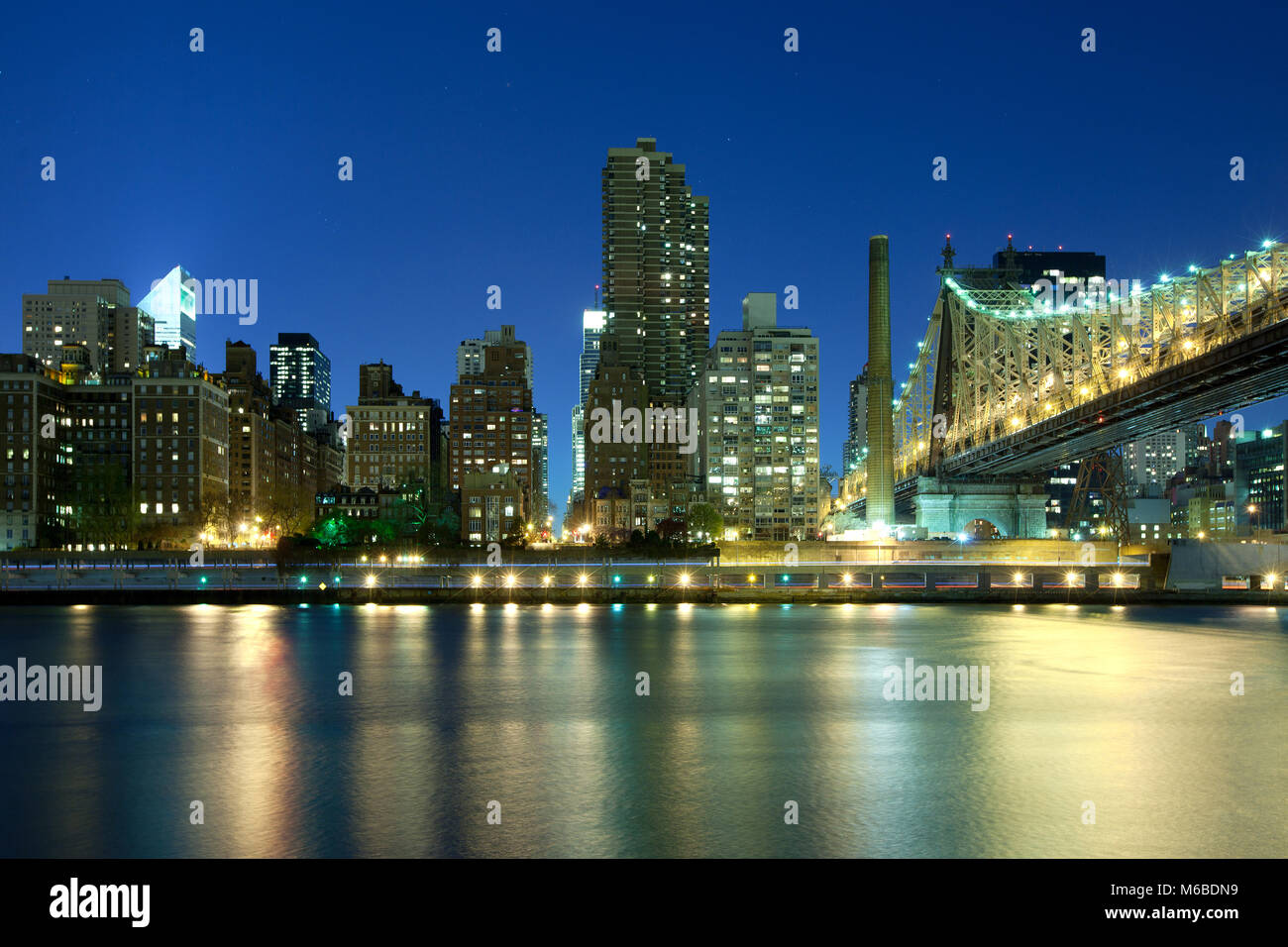 East sutton place hi-res stock photography and images - Alamy