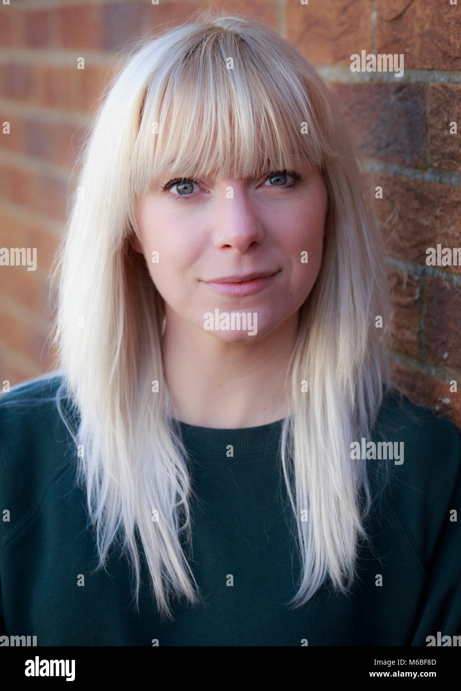 Actress headshots hi-res stock photography and images - Alamy