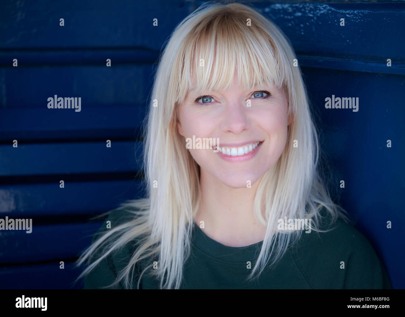 Actress headshots hi-res stock photography and images - Alamy