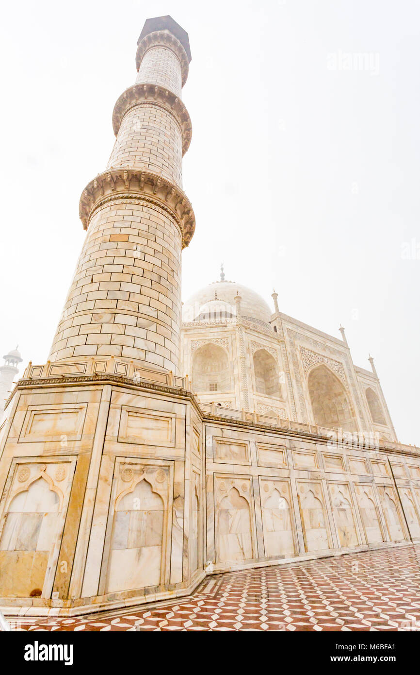 Taj mahal pillar hi-res stock photography and images - Alamy