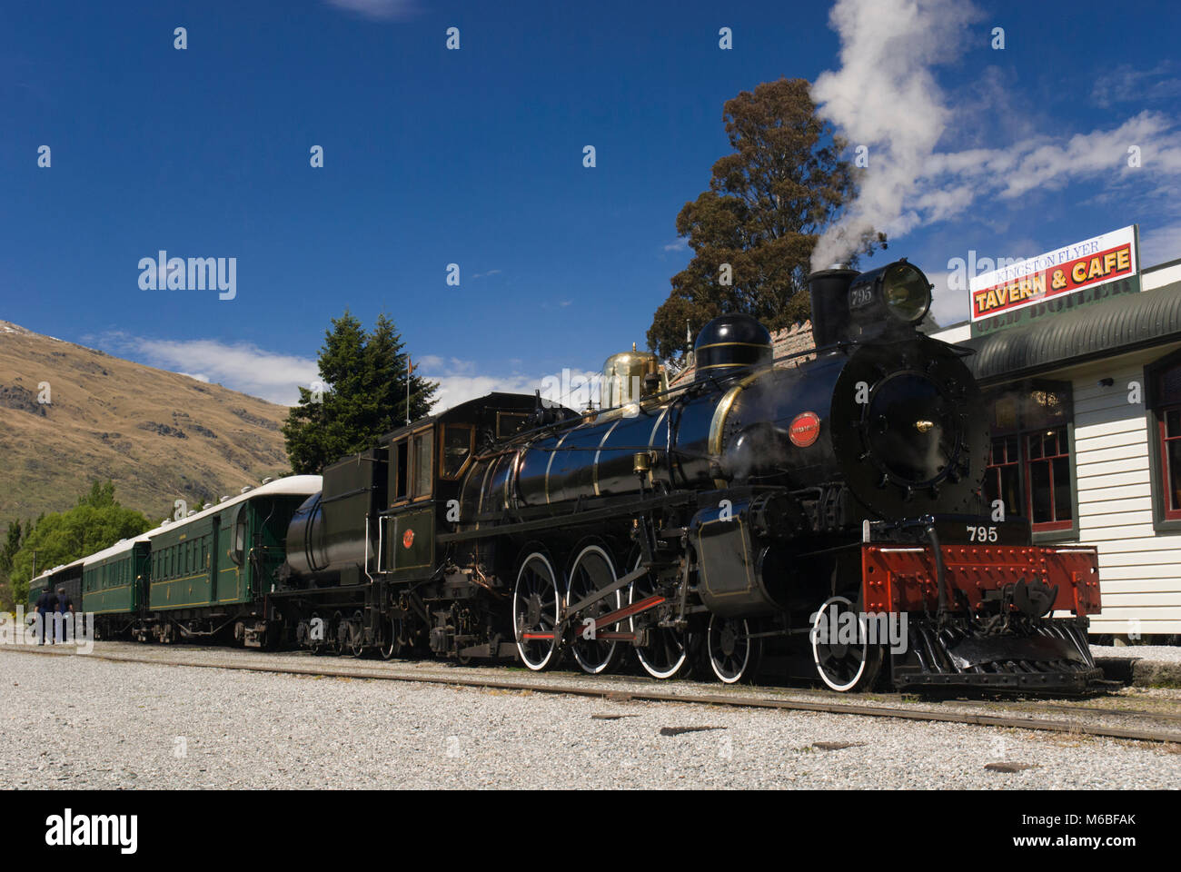 Steam train cow catcher hi-res stock photography and images - Alamy