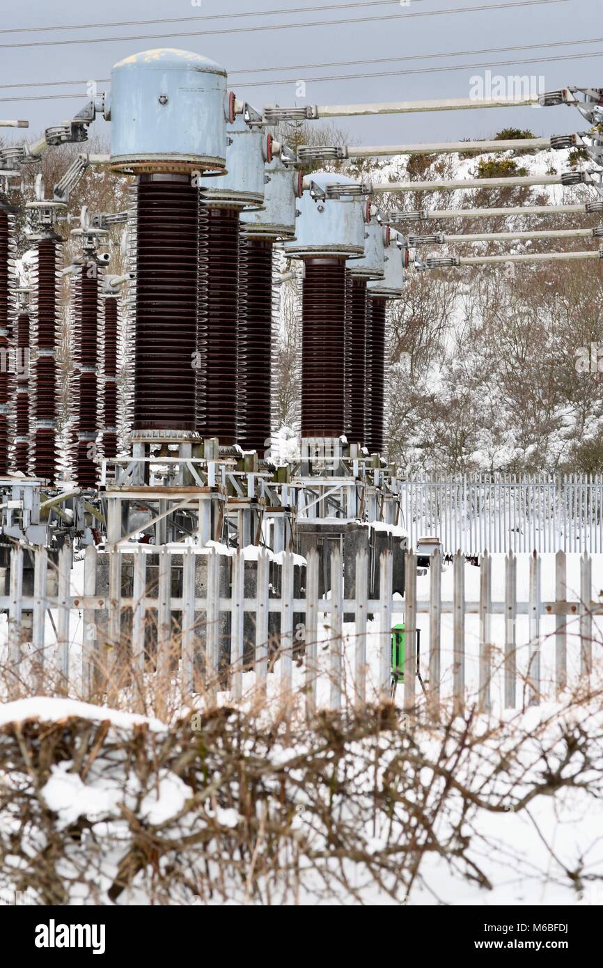 Former distribution station in the snow in Inverkip Stock Photo - Alamy