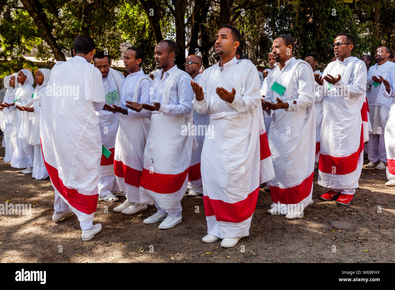 Ethiopian Orthodox Christians Dressed In Traditional White Celebrate ...