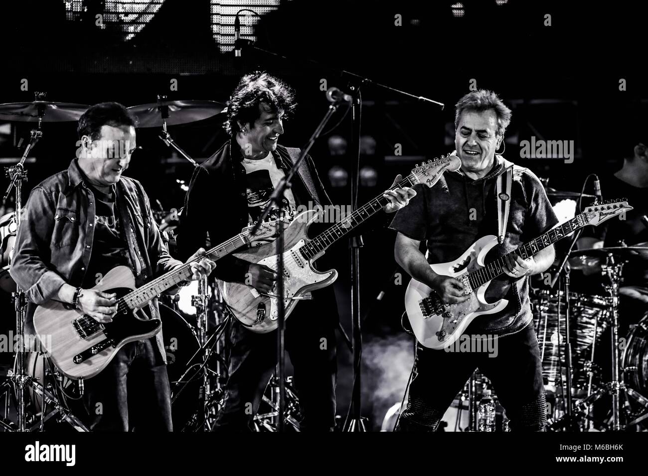 The rock bands in Spanish of the 80s and 90s, Men G from Spain and the ...