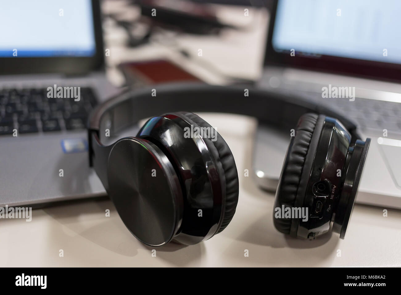 Bluetooth Button High Resolution Stock Photography and Images - Alamy