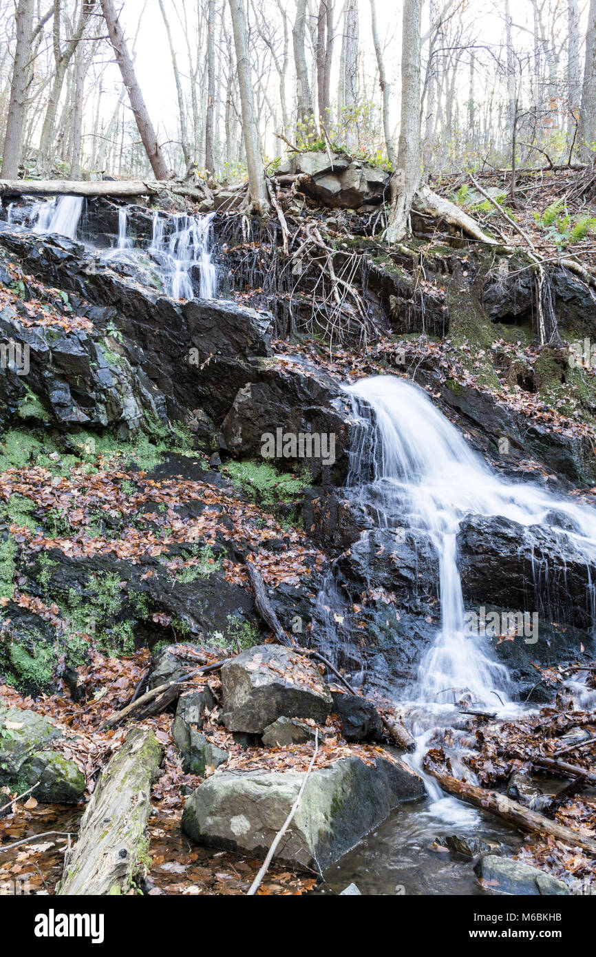Hiking by a waterfall on a winter morning at Mount Beacon (NY Stock ...