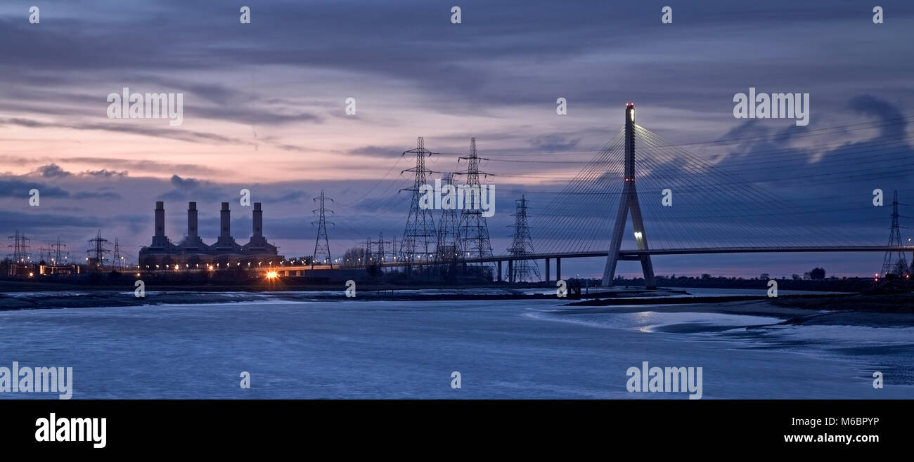 Deeside power station hi-res stock photography and images - Alamy