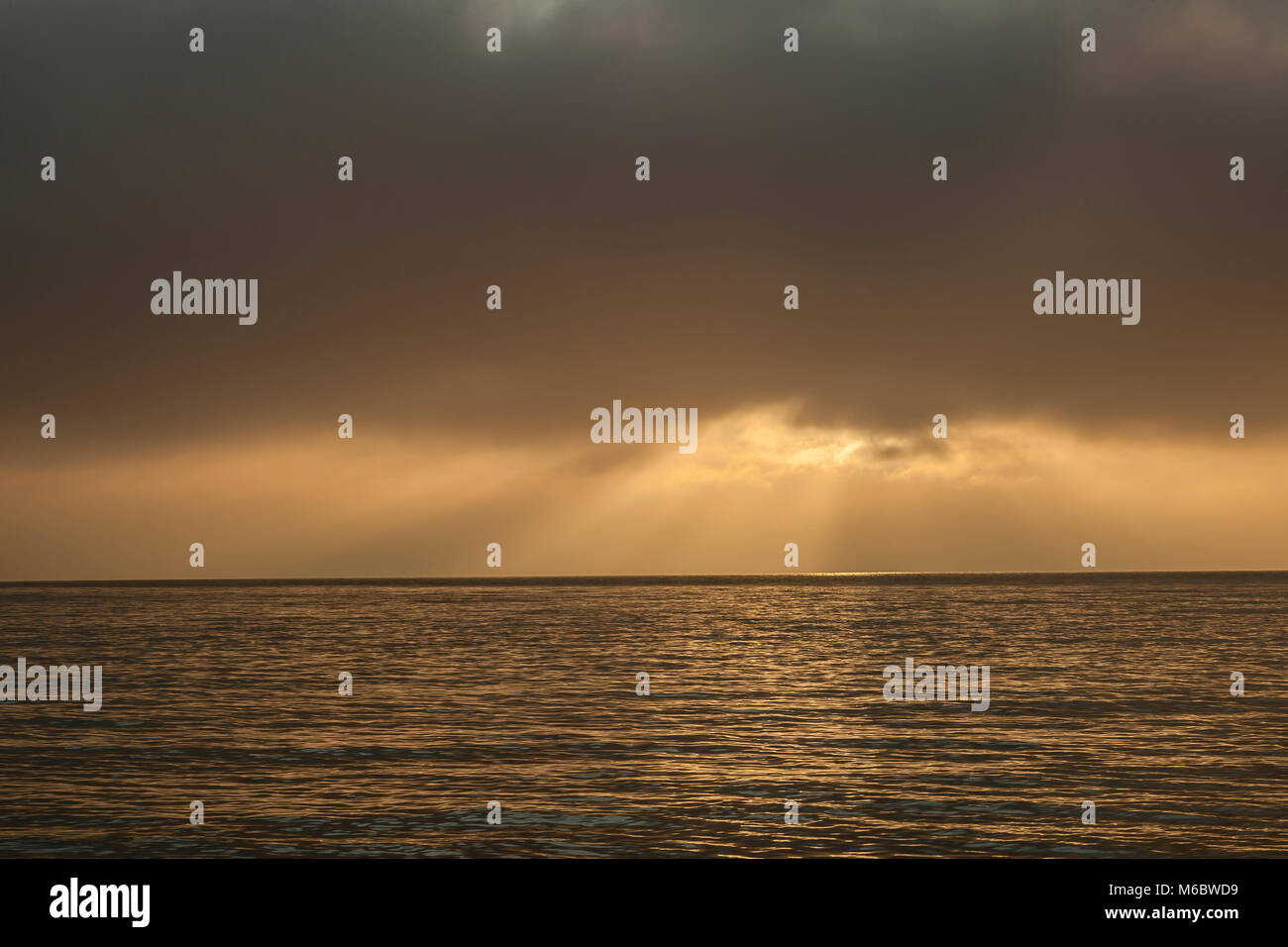 Sunrise over the sea, Broadstairs, Kent, England Stock Photo - Alamy