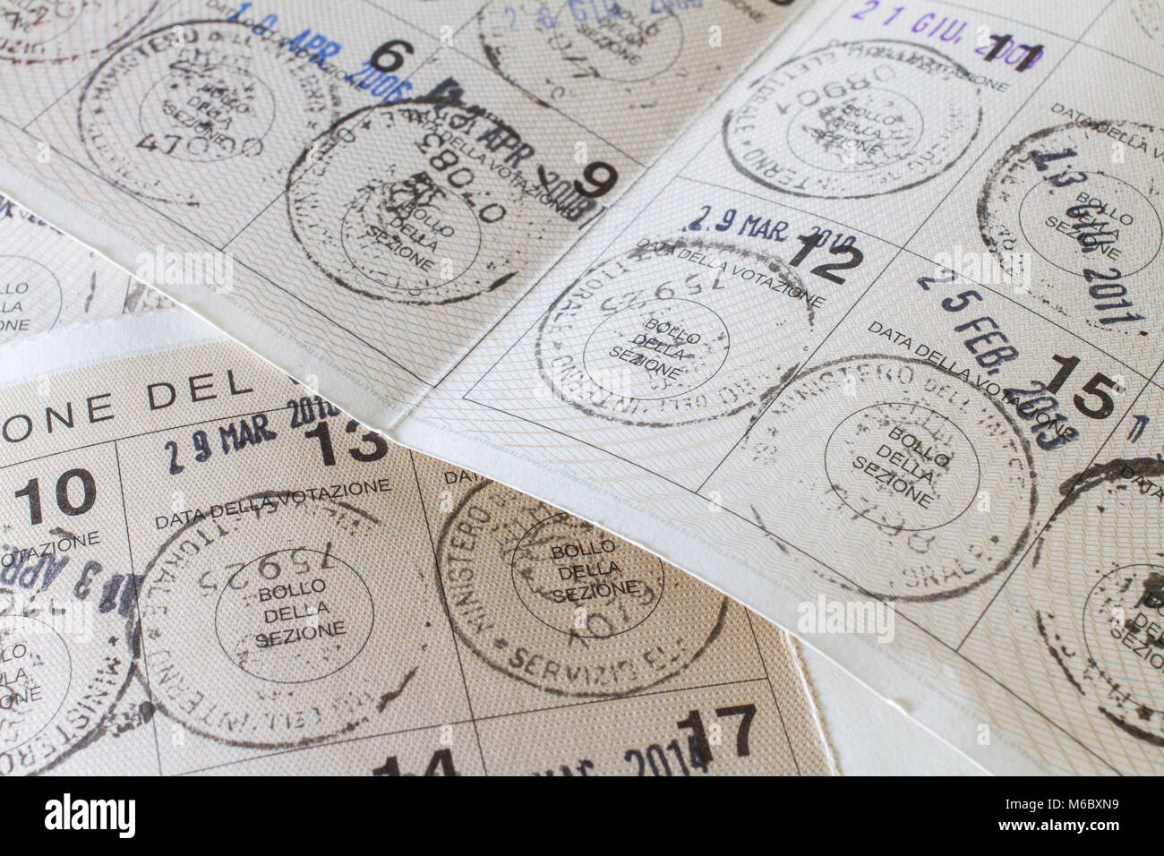 Electoral cards hi-res stock photography and images - Alamy