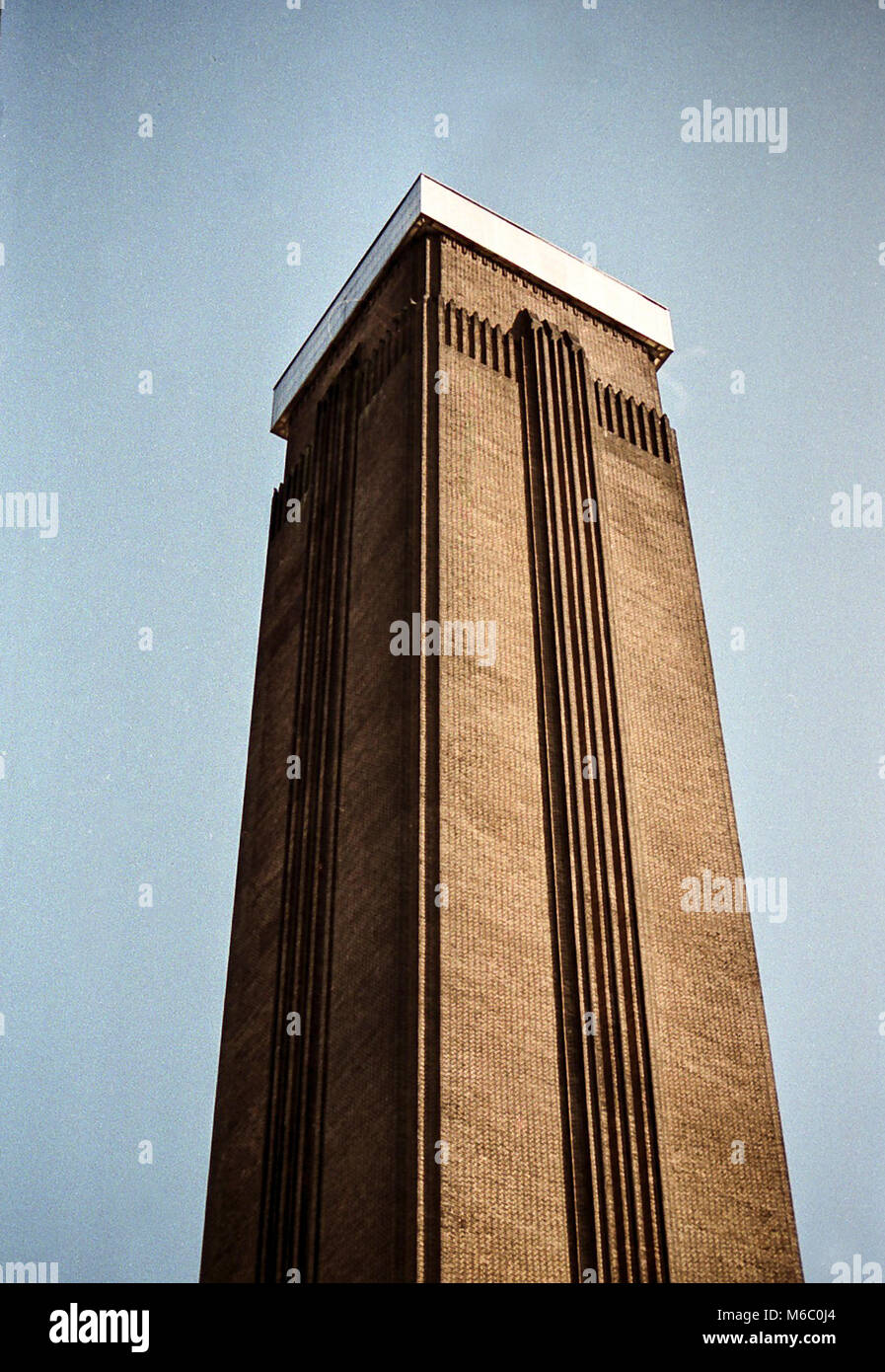 Tate modern museum:the tower. London,Uk.2006 Stock Photo - Alamy
