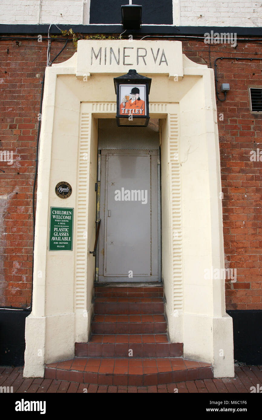 Minerva pier hull hi-res stock photography and images - Alamy