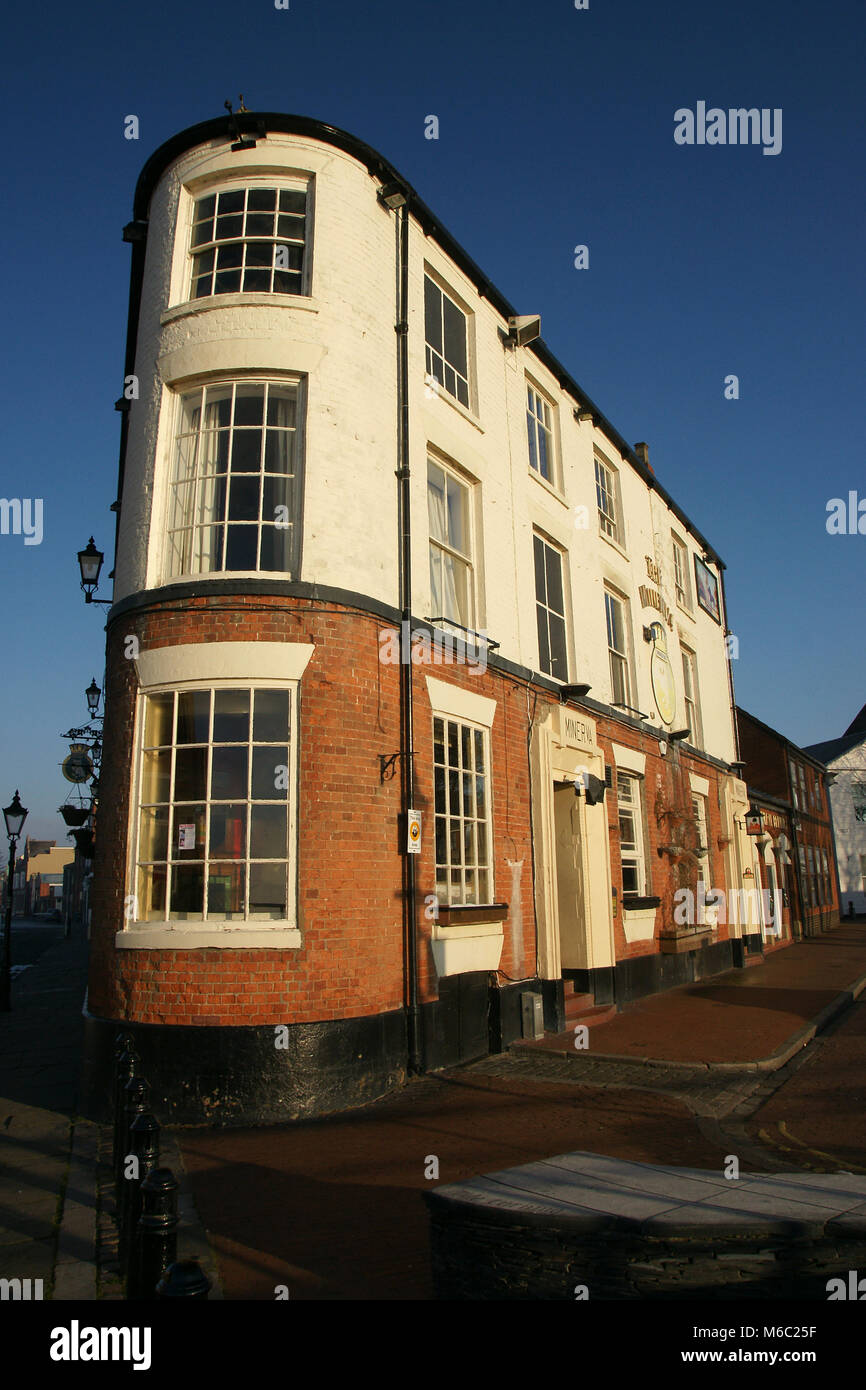 Minerva pier hull hi-res stock photography and images - Alamy